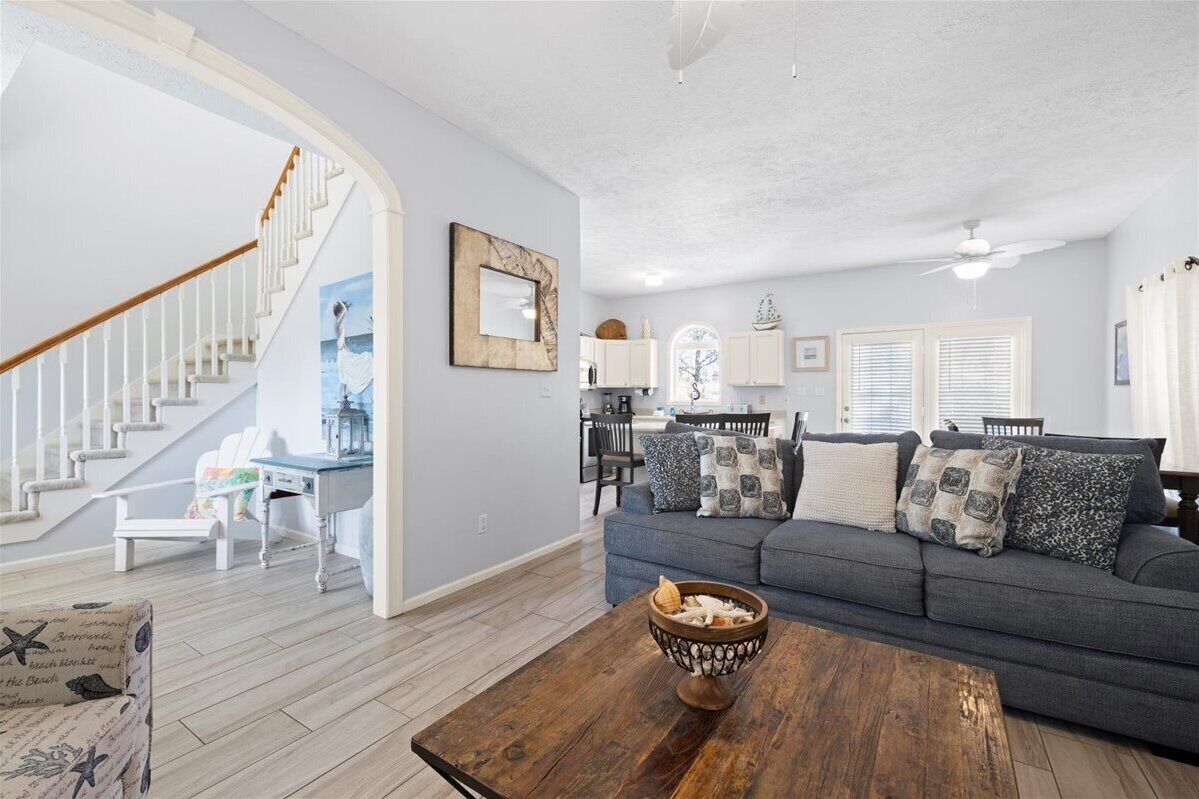 South Of 30a, Pet Friendly Home W/heated Pool, Golf Cart Or Walk To Beach - Santa Rosa Beach, FL