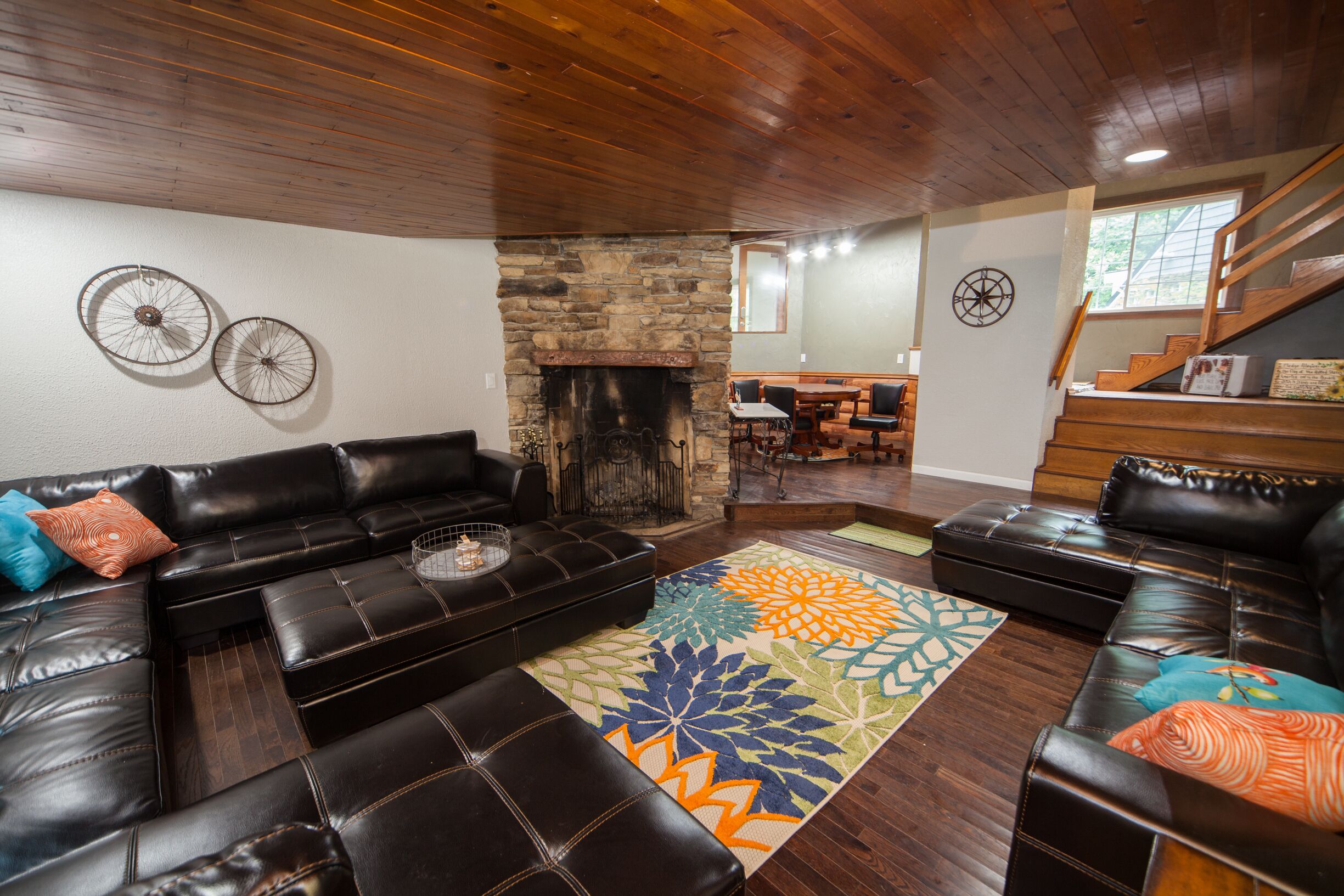 Architects Dream,  1 Mile From Falling Water And River,  Private With Camp Area - Farmington, PA