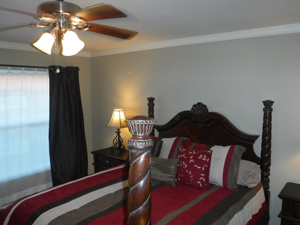 Newly Remodeled, Ocean View Condo On Top Floor At Spanish Main - Cocoa Beach, FL