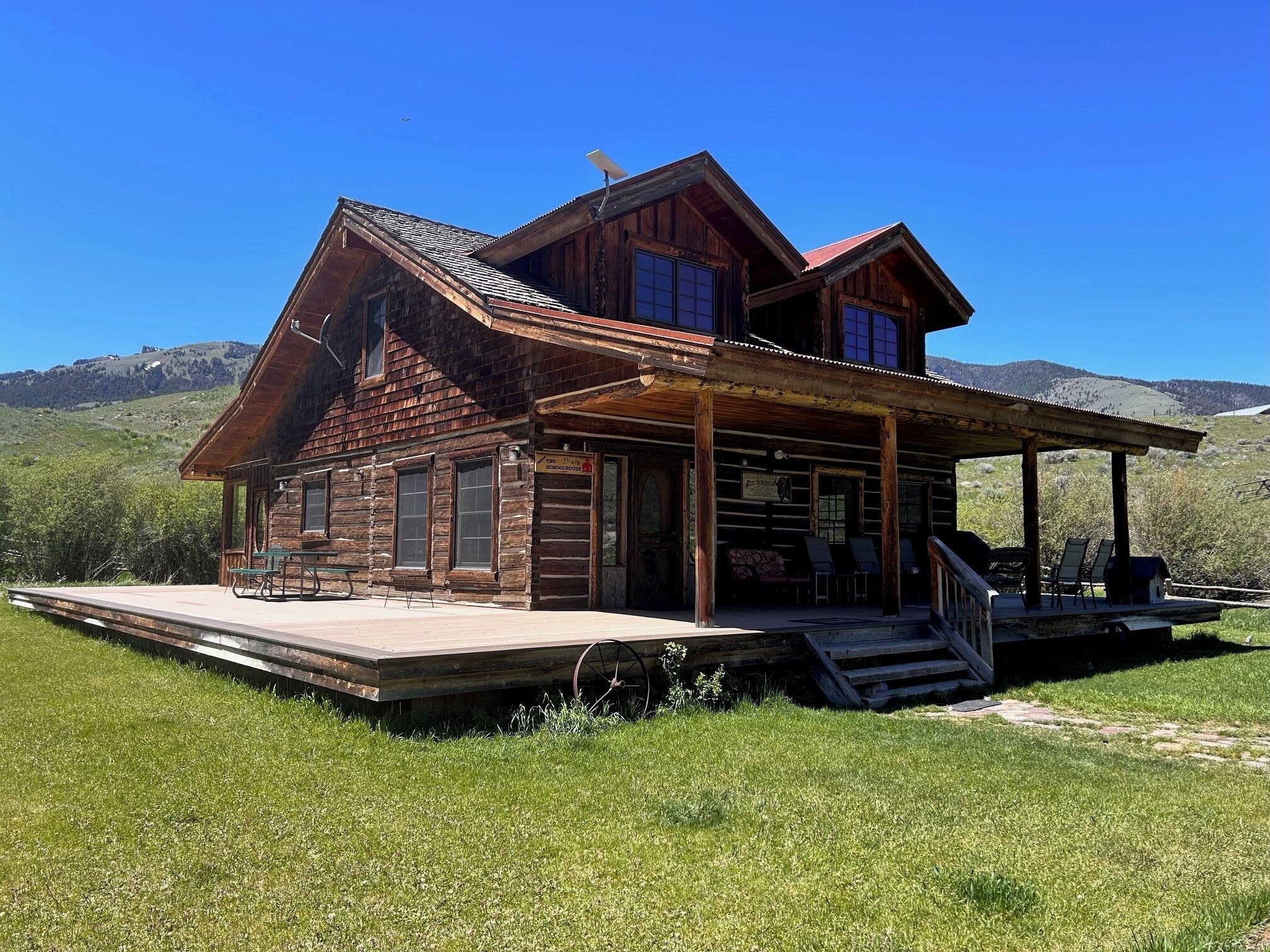 Top 6 Ranches To Stay Near Yellowstone National Park, USA - Updated ...