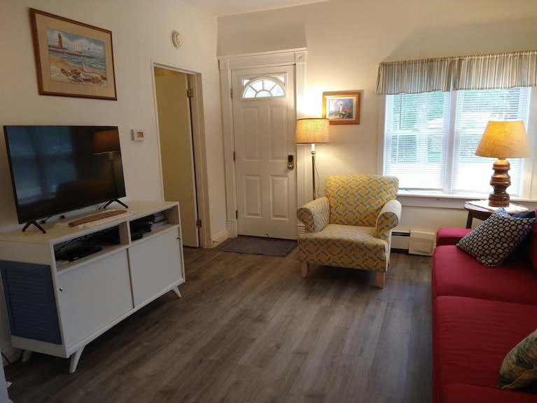 Close To South Beach And Kid's Corner With A Huge Yard - Michigan