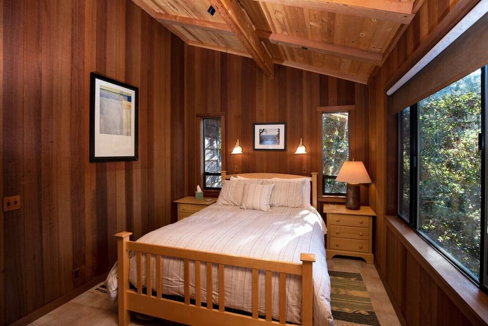 Woodhaven | Mcm Inspired Getaway W/ Amazing Views - Point Reyes Station, CA