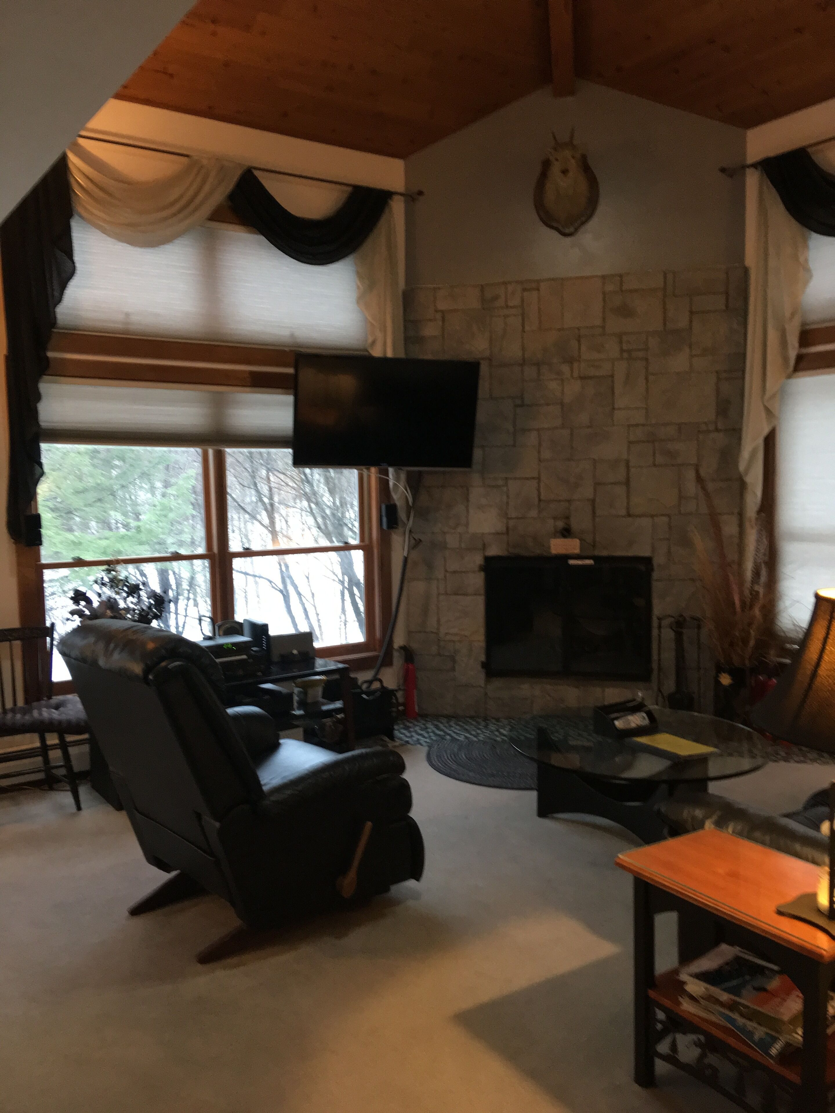 Luxury Trail Creek Ski Home 2king & 4twin Beds Sauna Hot Tub End Unit Internet - Killington, VT
