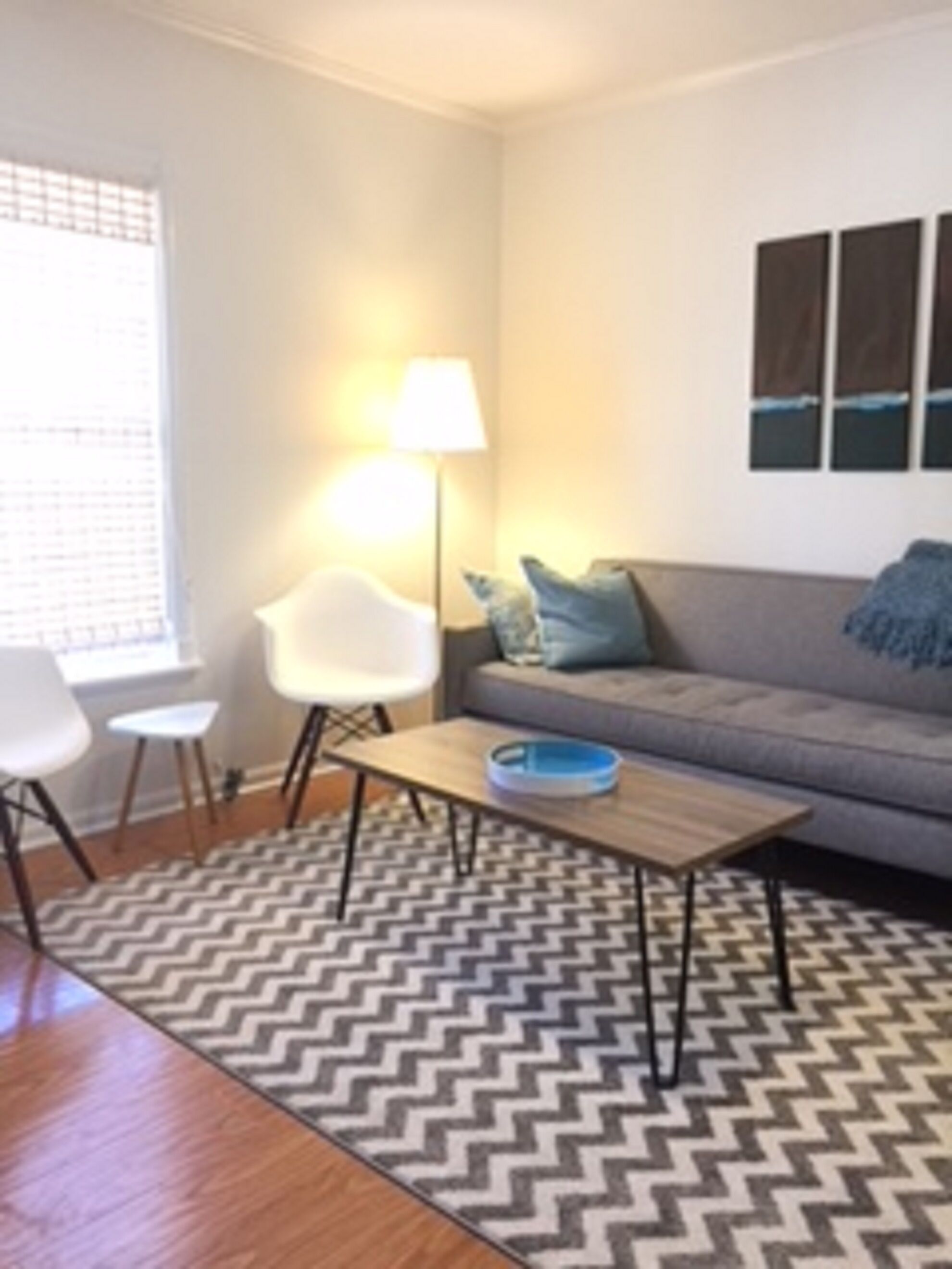 2 Bed Chic Santa Monica/ Venice Beach. 8 Min. Walk To Beach! - Santa Monica, CA