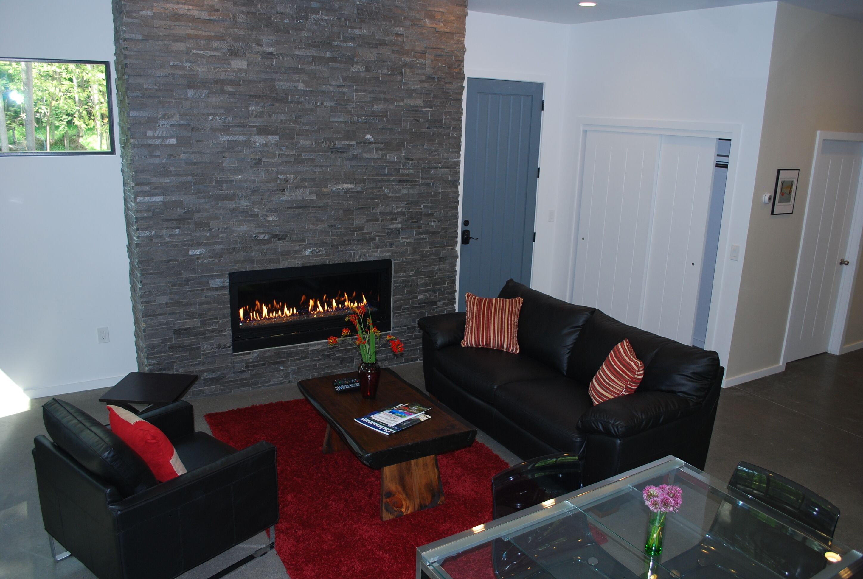 Privacy & Luxury @ Heart Of Woodstock W/ Hot Tub - Woodstock, NY