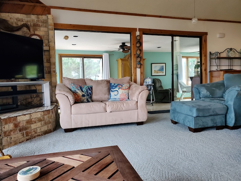 "He Crab She Crab" Waterfront Home W/beach, Bay&backyard Fun. Perfect For Kids! - Sandbridge Beach, VA