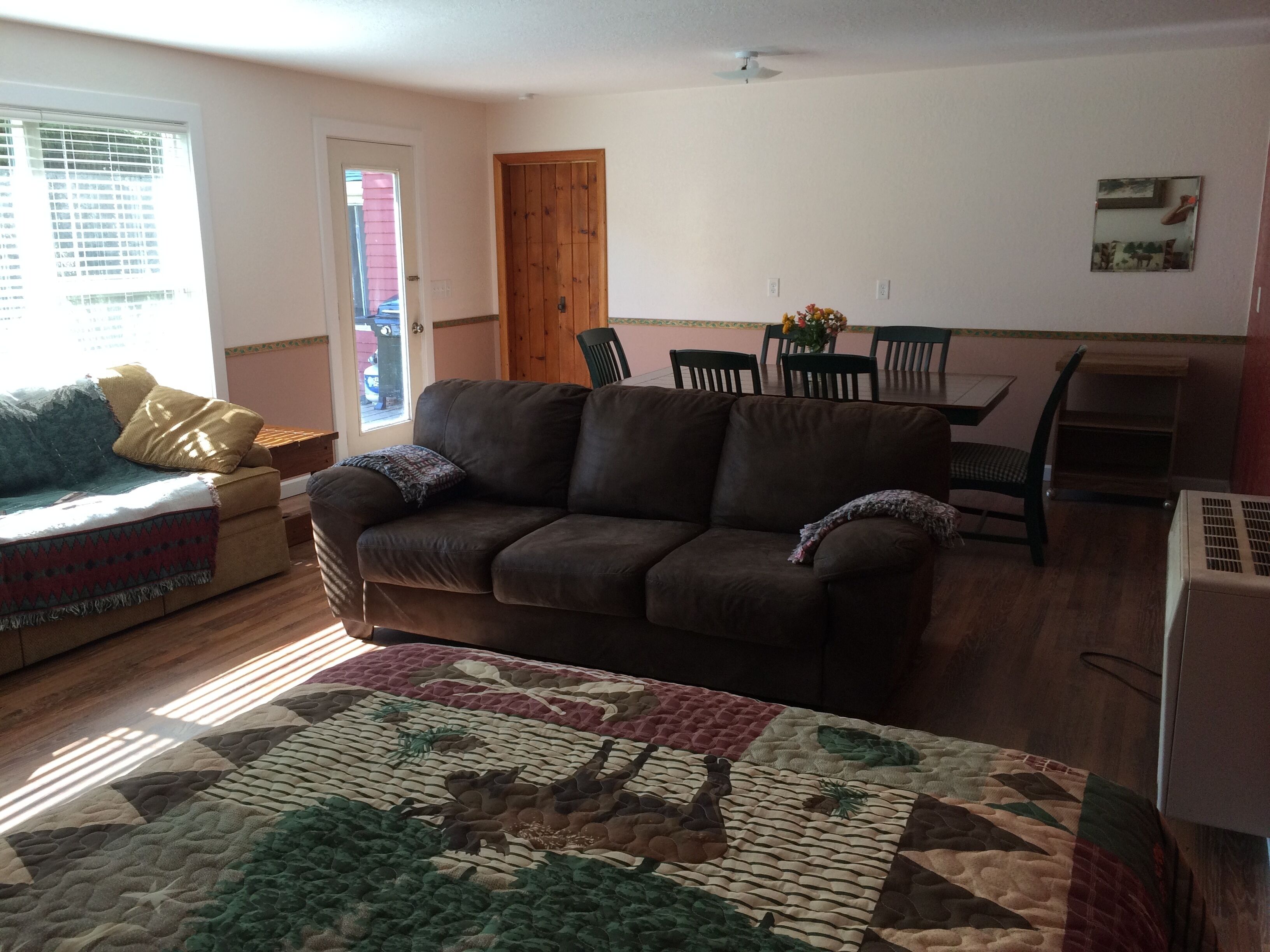 Quaint Cabin In The Heart Of The Black Hills - Hill City, SD