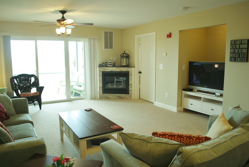 Bethany Bay Luxury Resort...shabby Chic Condo Located On Golf Course!! - Delaware