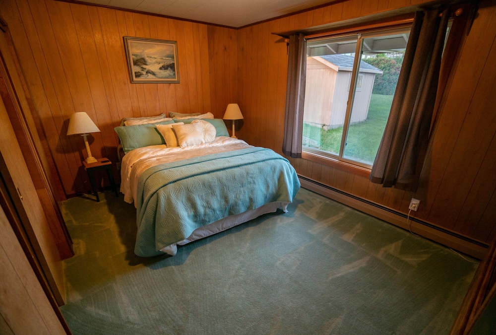 Boathouse, Spectacular Panoramic Sea Views! - Trinidad, CA