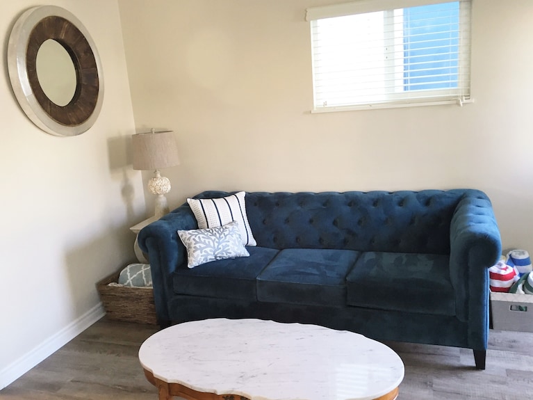 Starfish Cottage-charm/comfort, Remodeled, Clean, 1 Blk To Beach,2 Blks To Bay - Newport Beach, CA