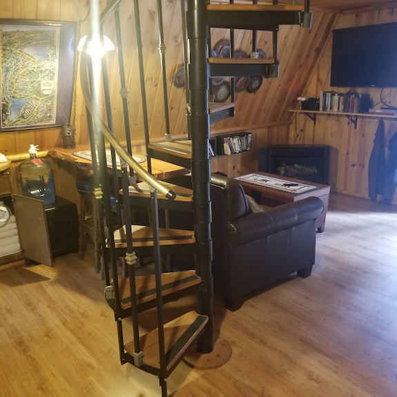 Huckleberry Hideaway: Auténtica Aventura En Cabina, A Pasos Del Lago Payette - McCall, ID