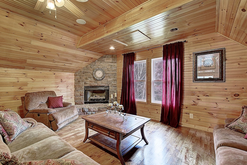 Watauga Riverbend Retreat - Boone Lake, TN