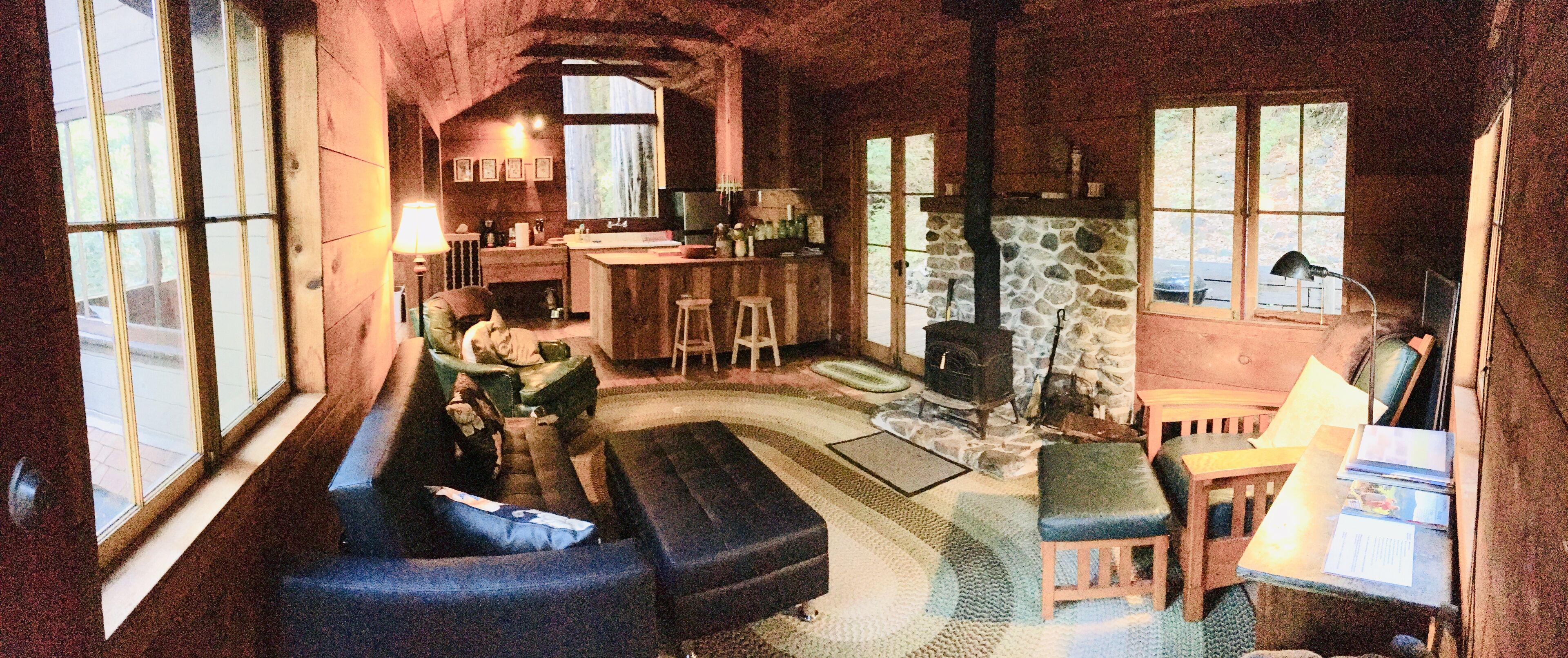 The Treehouse - A Romantic Russian River Retreat - Guerneville, CA