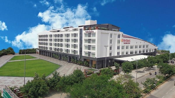 Brilliant Hotel & Convention Center - Vijaynagar