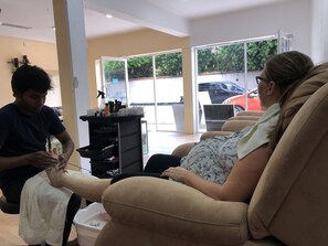 Sala(s) para tratamentos a casais, tratamentos corporais, aromaterapia 