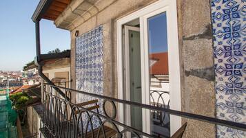 Apartamento Deluxe, 1 quarto, não fumadores, Vista para a cidade (4) | Vista para a cidade