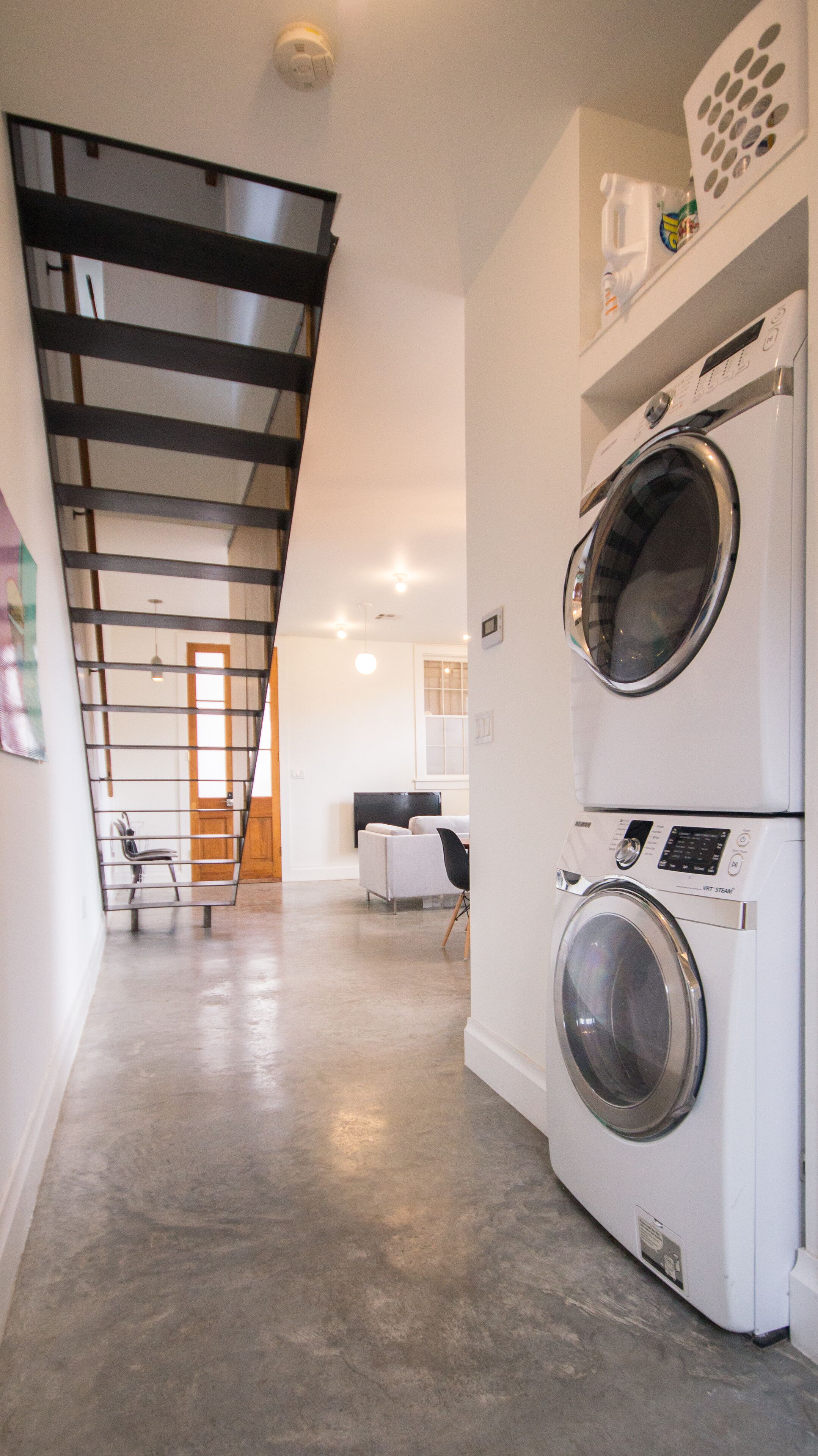 Jazz Fest--2 Story Designer Art Loft Next To French Quarter & Frenchmen St! - New Orleans, LA