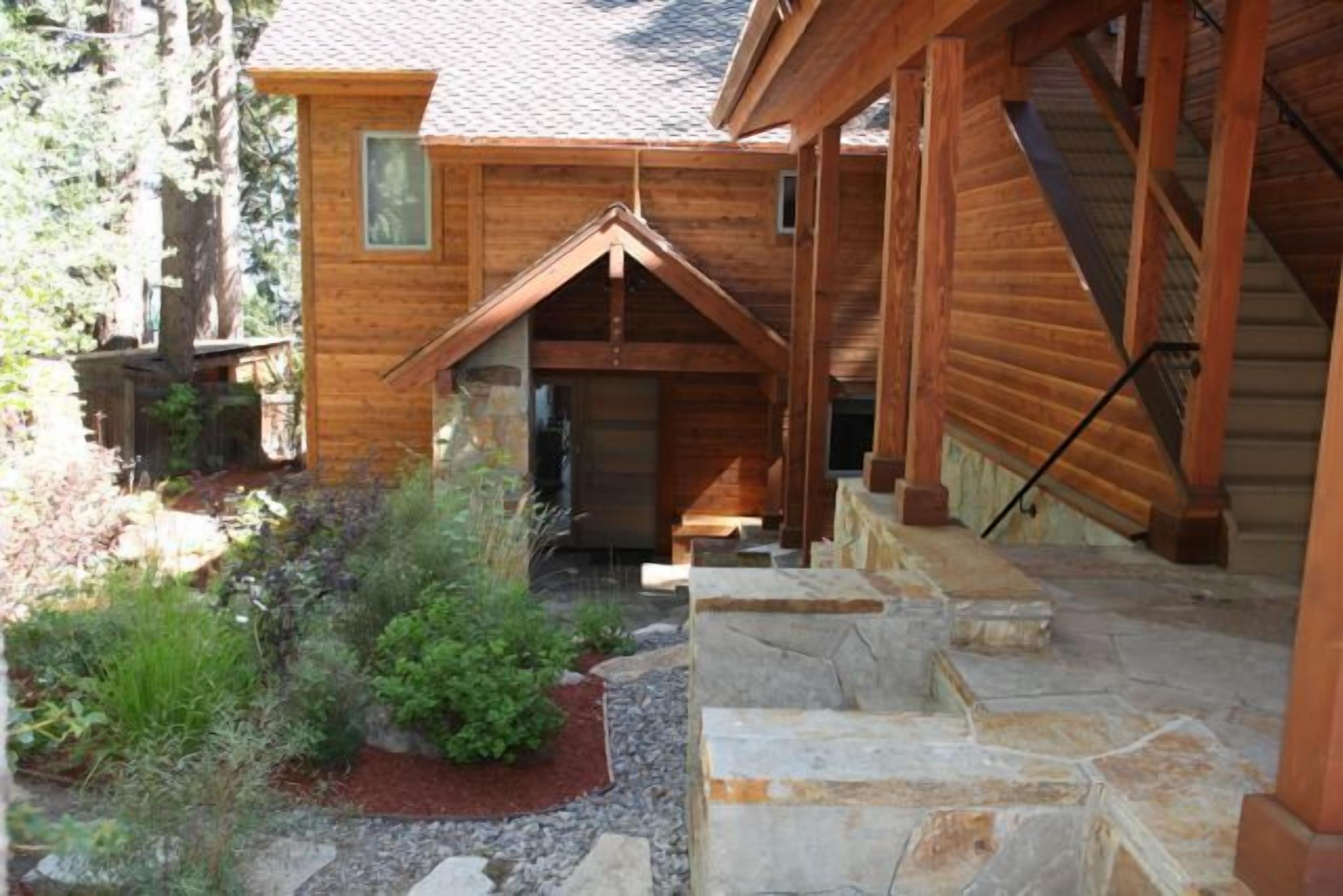 Modern North Shore Lakefront with Whole House Generator, Buoy and ...