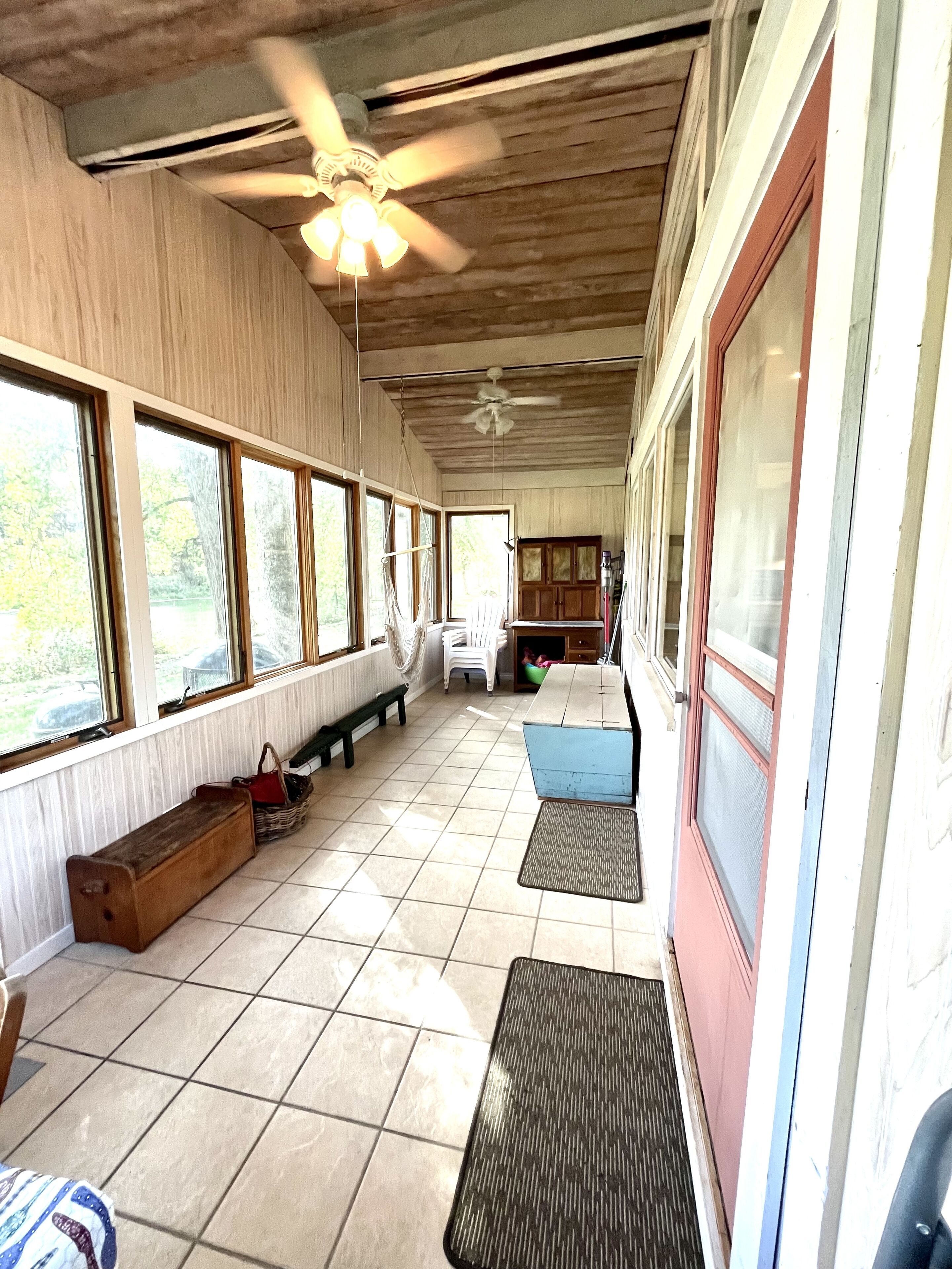 2 Bedroom Cottage On The Pond - Wisconsin