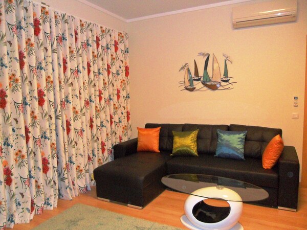 R & R Dans L'algarve Au Marina Village, Olhao - Olhão