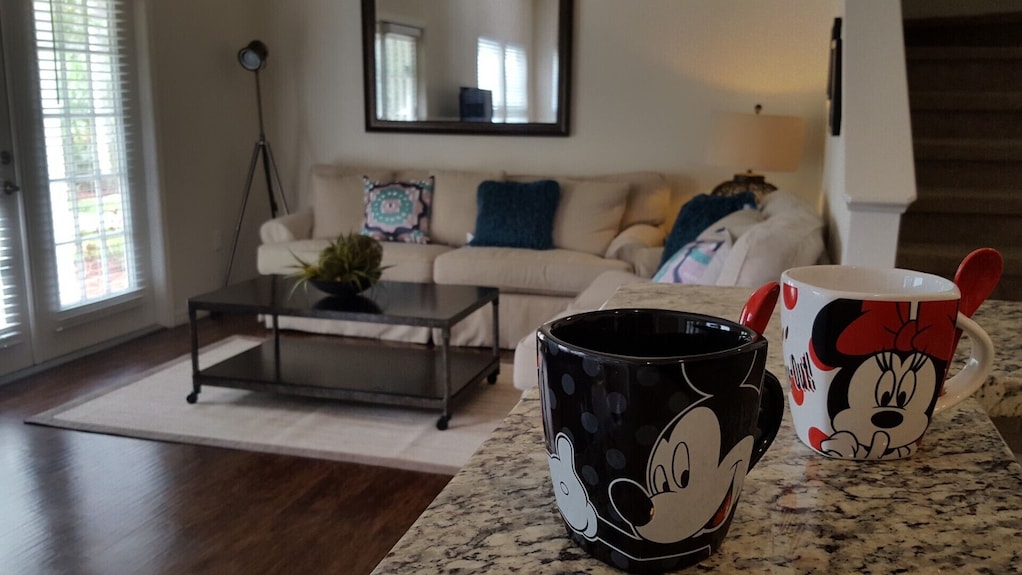 Lucaya Village Vacation Home - 塞拉布雷遜