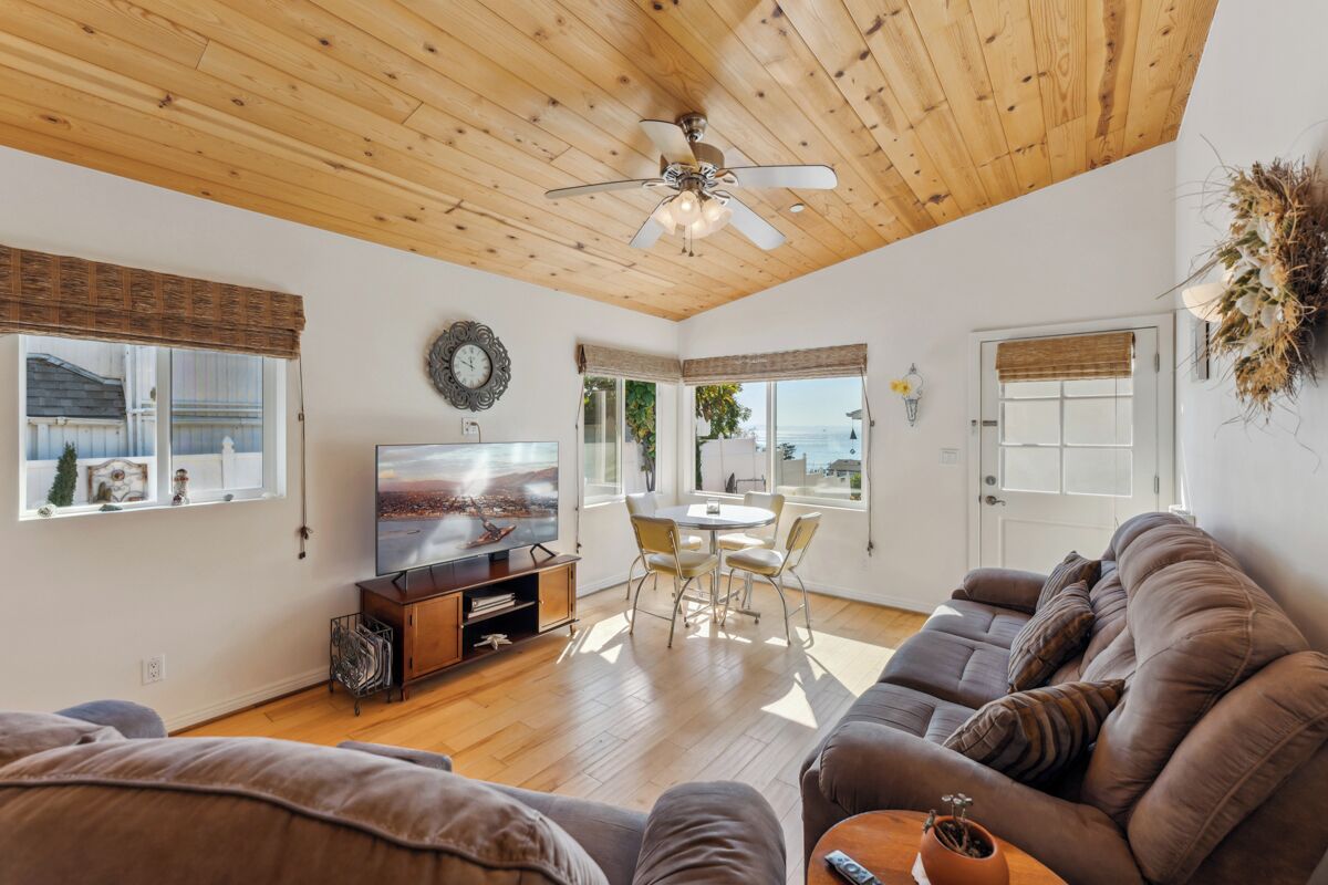 Casa Mágica Con Vista Al Mar Con Calificación De 5 Estrellas - Construida En 2014 - Montecito