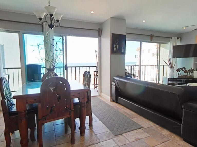 ¡Qué Vista! Down Town Oceanfront Condo, Seguridad Las 24 Horas, Acceso A La Playa - Rosarito