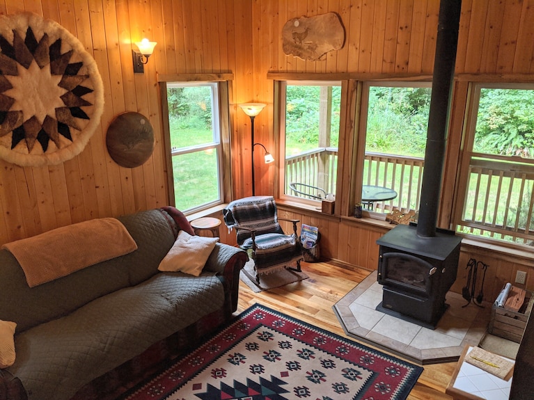 Cozycattail Cabin On Our Secluded Coastal Estuary Woodland Retreat - Oregon
