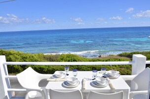 Apartamento superior, 2 quartos, sacada, vista para o oceano | Sacada