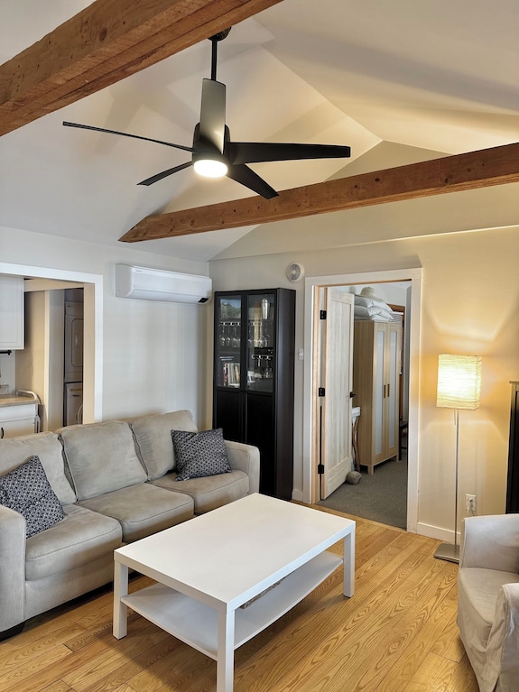 Modern Waterfront Cottage On Keuka Lake - Close To Penn Yan & Finger Lakes Wine! - Seneca Lake, NY