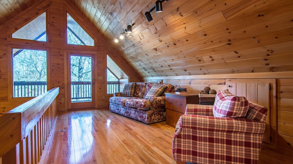 Blue Ridge Tree House - Relax In The Ambiance Of Blue Ridge - Private-ez Access - Blue Ridge, GA