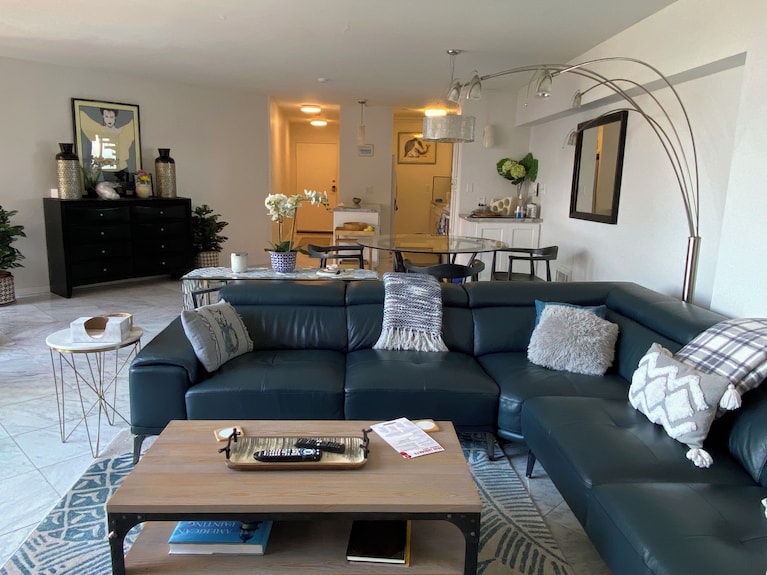 Redondo Beach Ocean Front Condo à L'esplanade - Redondo Beach, CA