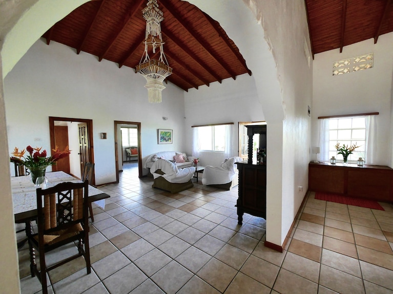 Hermosa Y Espaciosa Casa Con Piscina Privada, Perfecta Para Un Gran Grupo De Amigos - Saint Lucia