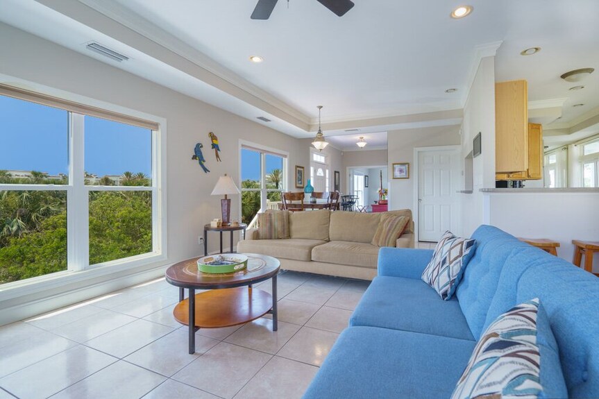 Relax In Large Beach House And Stroll The Beautiful Beaches! - St. Augustine, FL