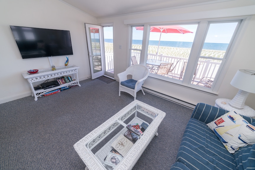 Affordable Oceanfront! Amazing Views! - Beach Haven, NJ