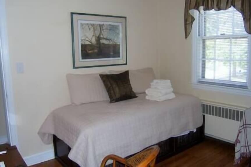 Five Star Accommodations - Wilmington, DE