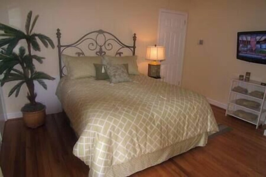 Five Star Accommodations - Wilmington, DE