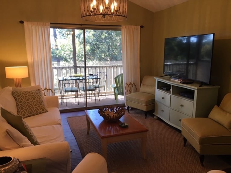 Cozy King Condo On True Blue Golf Club Steps From Pool Hot Tub + State Park Pass - Georgetown, SC