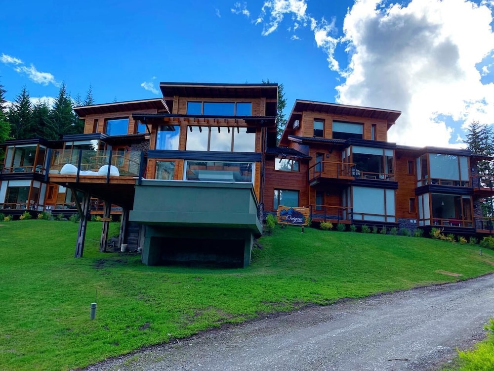 Origen De La Bahia - Apart Hotel - Provincia de Neuquén
