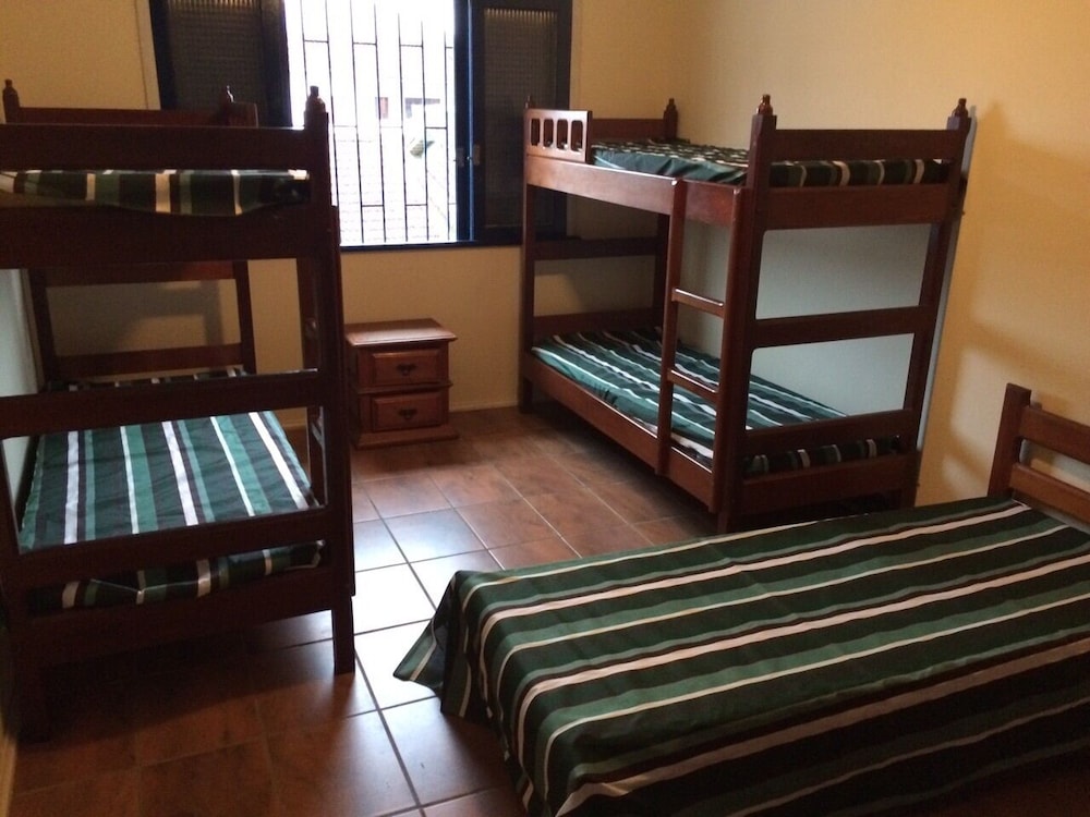 Casa Familiar Acepta Mascotas Pequeñas - Ubatuba