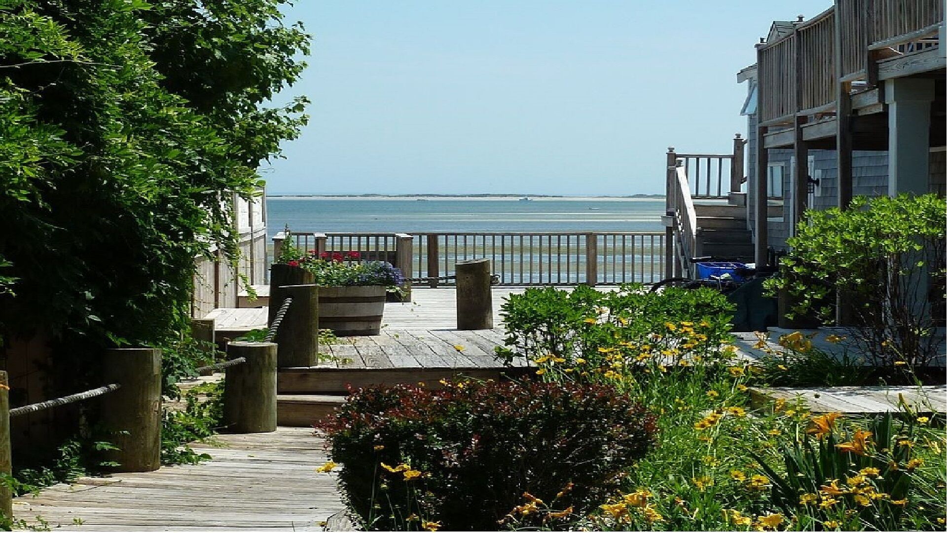 12 Best Oceanfront Vrbo Vacation Rentals In Cape Cod, Massachusetts ...