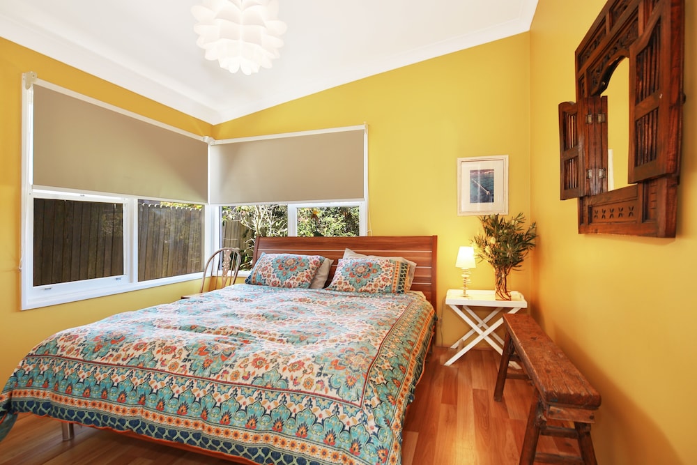 Pet-friendly Classic Beach House With Huge Backyard, Modern Kitchen And Bath - Greenwell Point