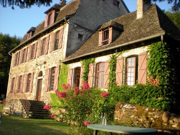 Le Pradel Chambres D'hôtes - Corrèze