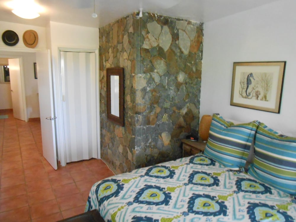 Poolside 2br With Incredible Sunset View - Cruz Bay