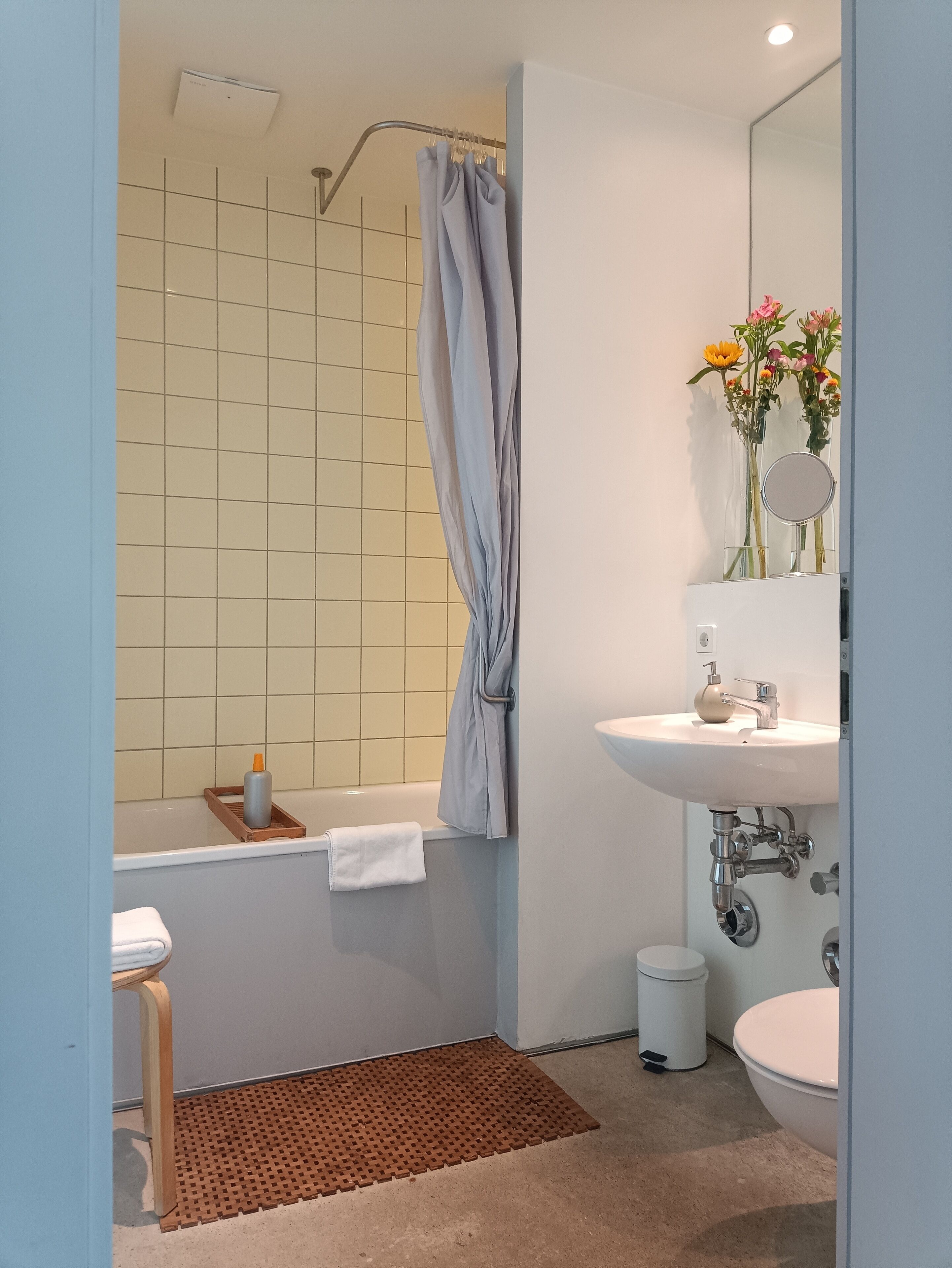 Miniloft Berlin Mitte - Apartment Hotel: Unique Lofts, Prizewinning ...