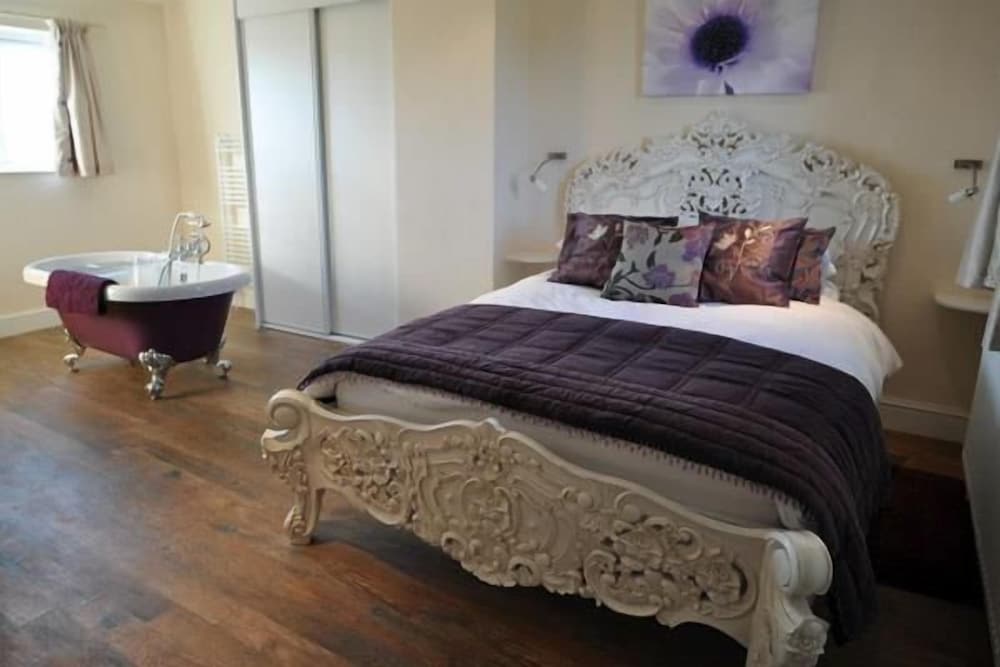 Apple Cottage - Sleeps 4 Guests In 0 Bedrooms - Shepton Mallet
