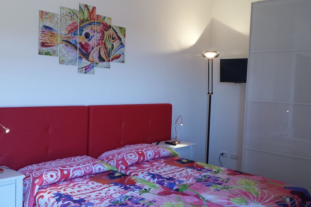 Schöne Villa Geschmackvoll Eingerichtet Und Mit Allem Komfort Ausgestattet. Geeignet Für 4/6 Personen - Elba