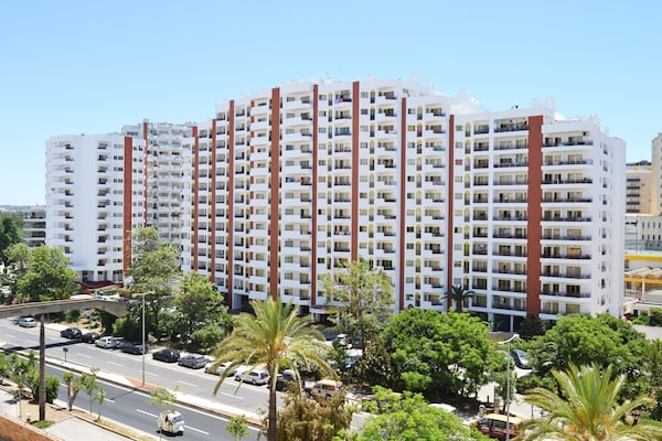 Portimão - Appartement 2 Chambres Avec Piscine à 400m De Praia Da Rocha - Portimão
