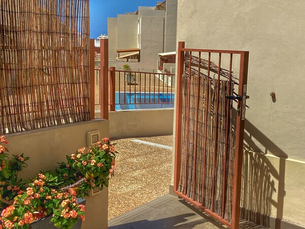 Descuentos Especiales Para 2019\/2020, Reserve Hoy Sus Vacaciones En Villa En Tenerife - Los Cristianos