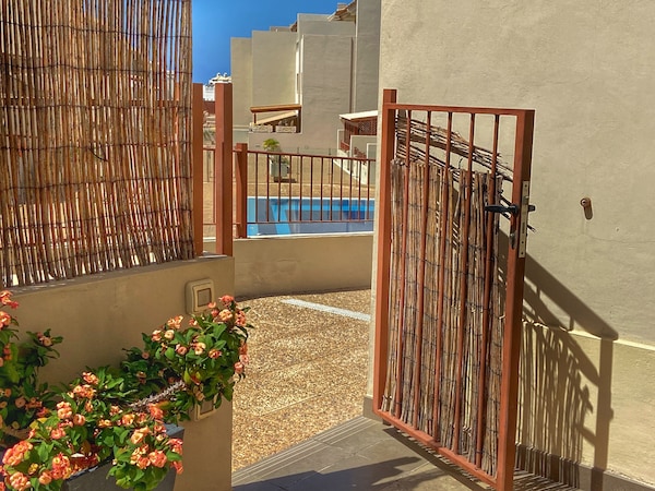Descuentos Especiales Para 2019\/2020, Reserve Hoy Sus Vacaciones En Villa En Tenerife - Los Cristianos